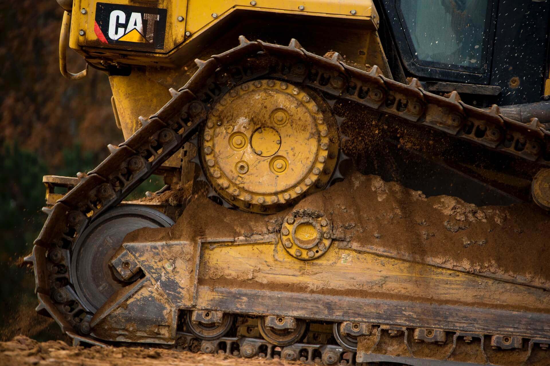 Avoid complications by having an undercarriage inspection – Pon Cat