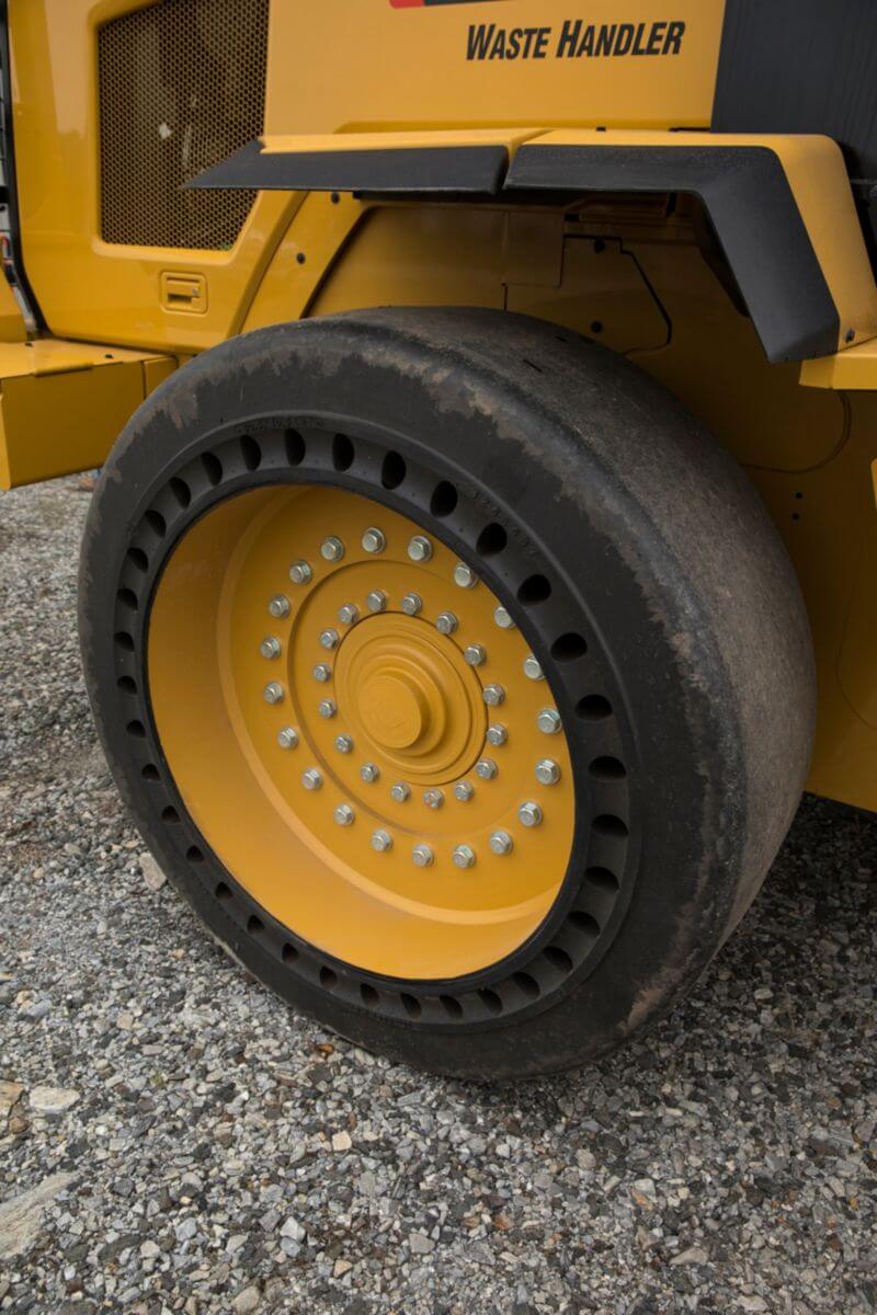 Cat 938M Waste Handler Small Wheel Loader