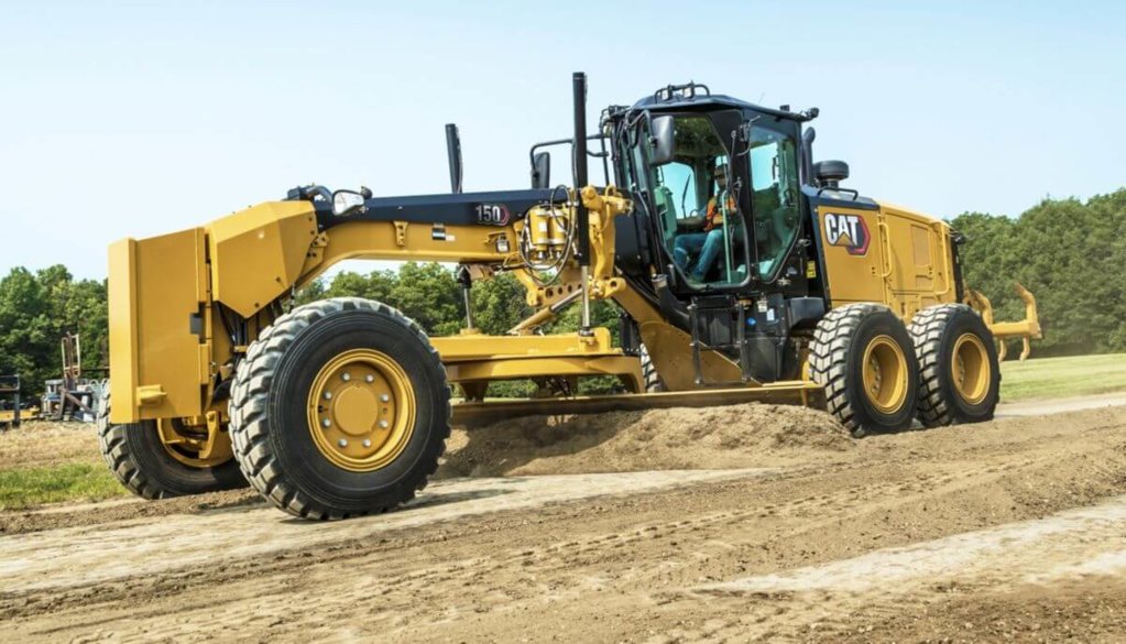 Cat 150/150 AWD