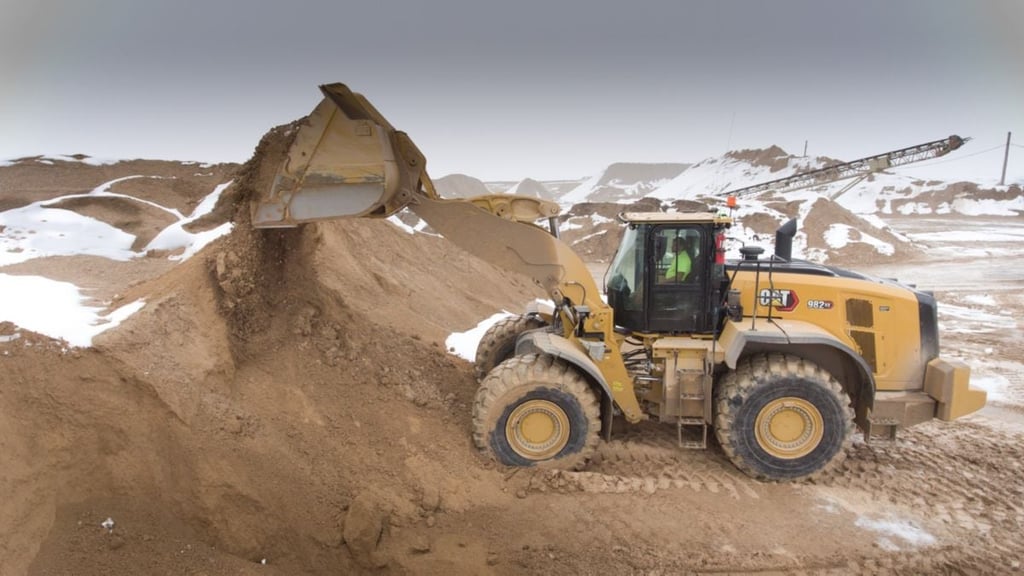 Cat 982 XE | Pon Equipment