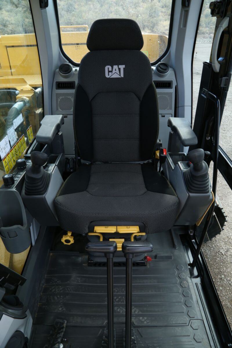 Cat 320 Hydraulic Excavator