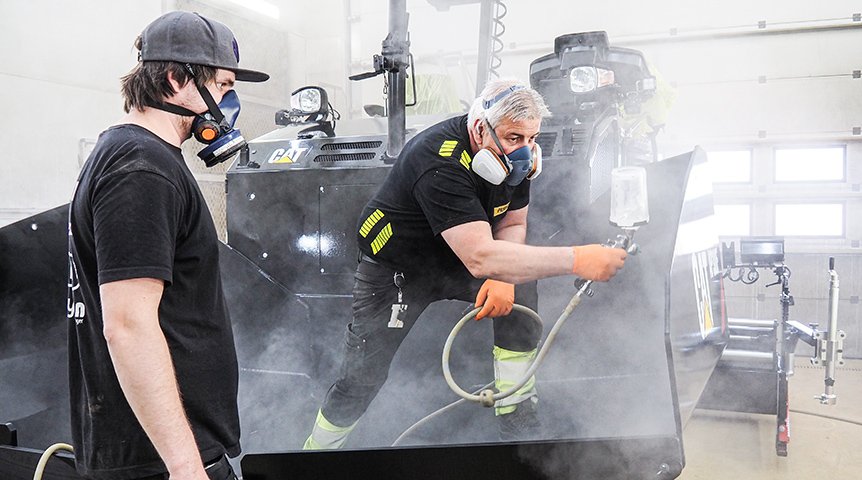 Cat® AP300F med Nanolex Industricoating til BK-Anlegg | Pon Equipment